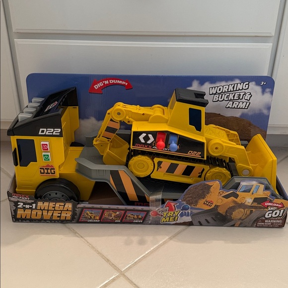 Maxx Action | Toys | Mega Mover 2in Construction Truck Trailer W Lights ...
